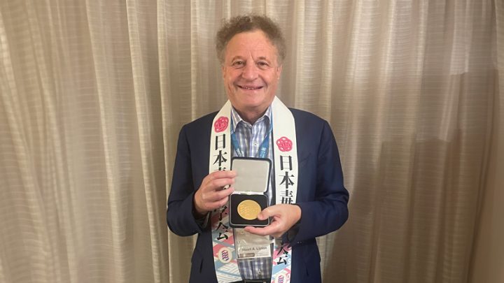Stuart Lipton honored by the Japanese Society of Toxicology - Scripps ...